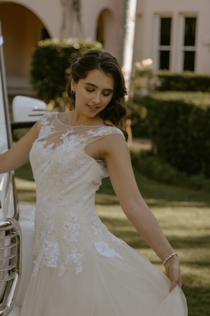 The Urban Veil Bridal
